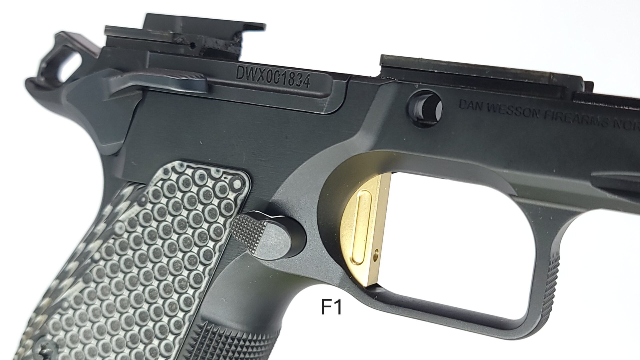 Dan Wesson DWX Full Size ST Trigger - Delta Gold | RED DIRT USA